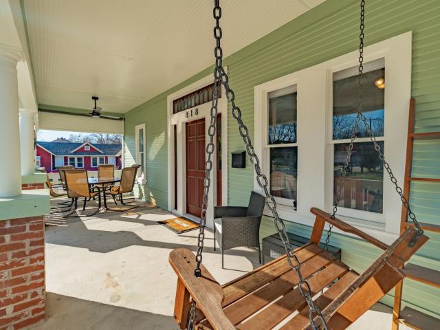 818 Richmond Avenue, Fort Worth, US, TX