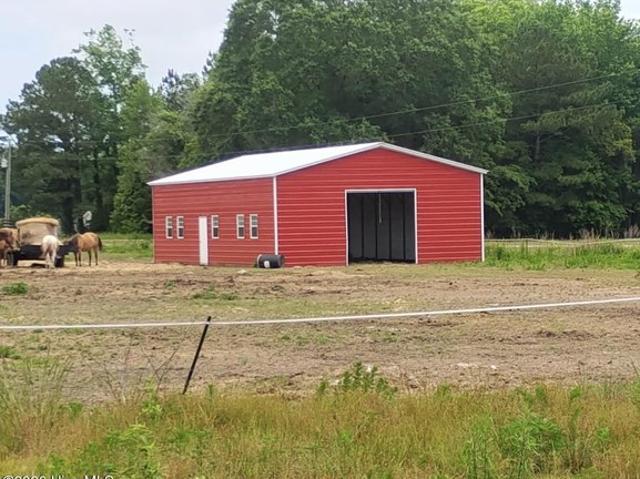 818 Tolers Ave, Blounts Creek, NC 27814