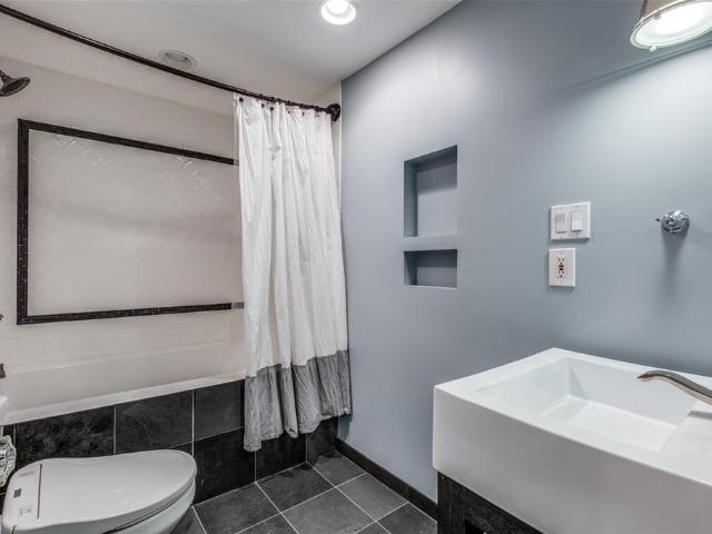 818 Valencia St, Dallas, TX 75223 | MLS #21321