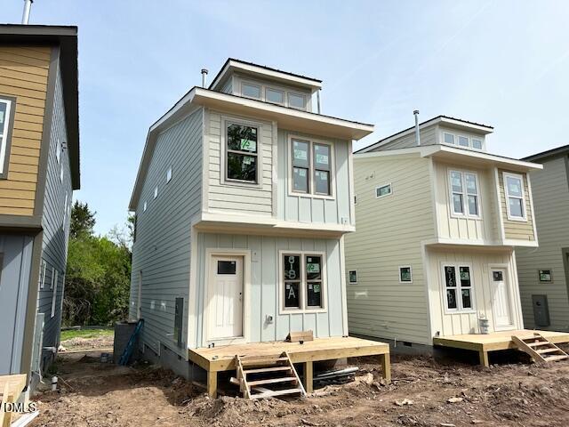 818a Carter Avenue