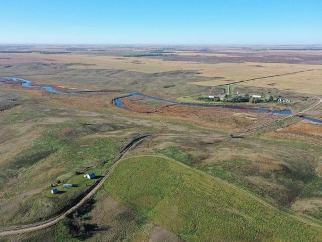 8194 21st St SE, Buchanan, ND 58420