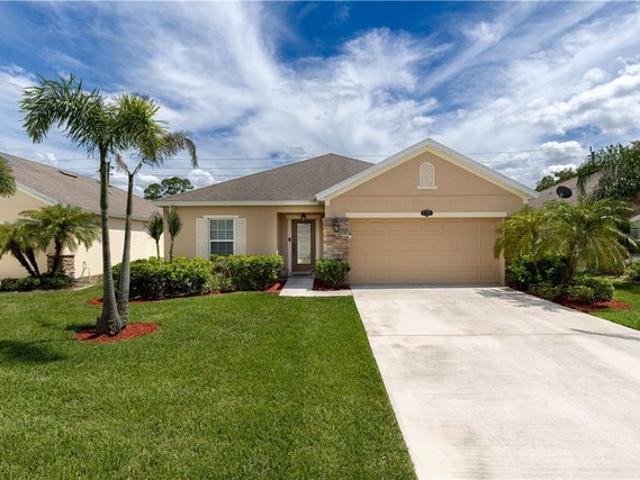 8195 Westfield Cir, Vero Beach, FL 32966