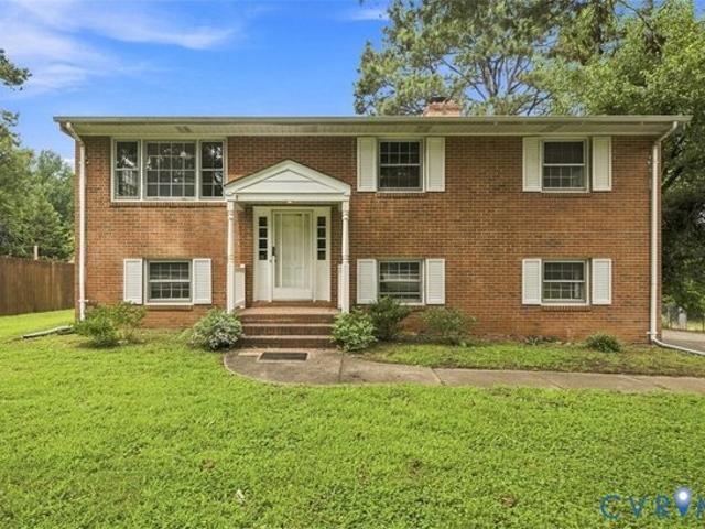 8196 Oak St, Mechanicsville, VA 23111