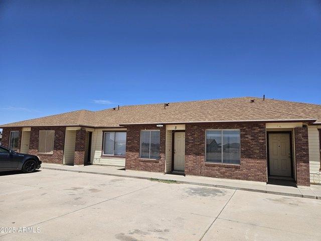 8190 W Serena Dr, Arizona City, AZ 85123