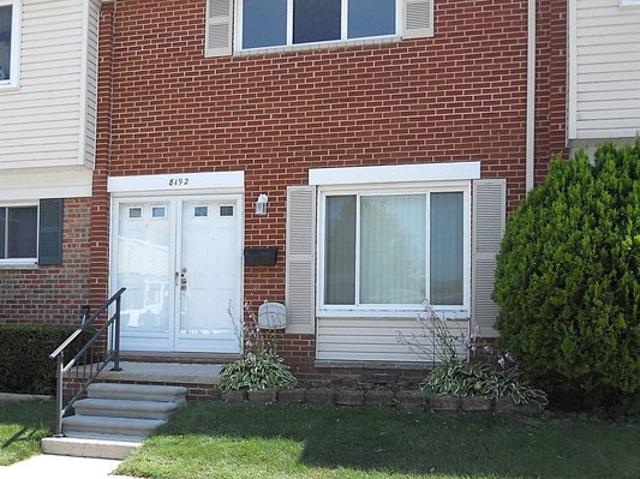 8192 Farnum Ave, Warren, MI 48093