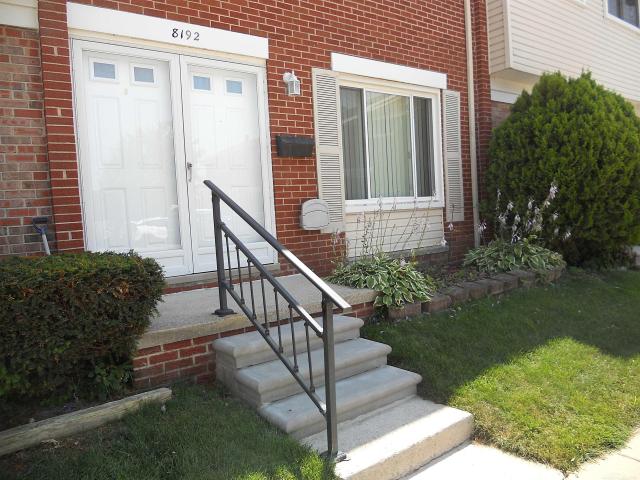 8192 Farnum Avenue