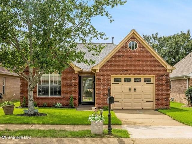 8193 Clubview Dr, Olive Branch, MS 38654