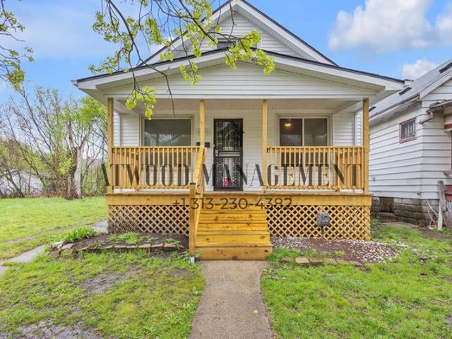 8193 Traverse St, Detroit, MI 48213