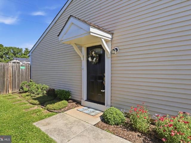819 Chadwick Circle