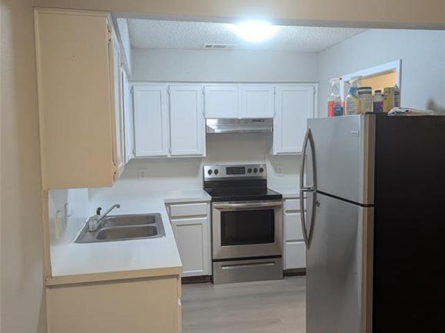 819 B Betty Court