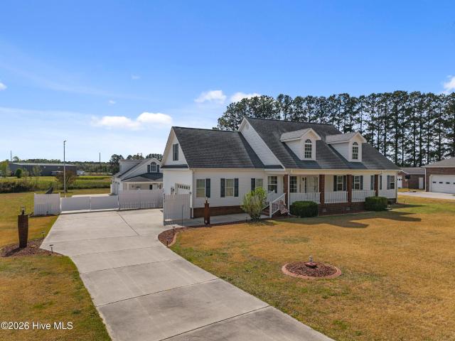 819 Badger Circle