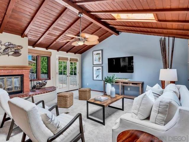 819 Gage Dr, San Diego, CA 92106