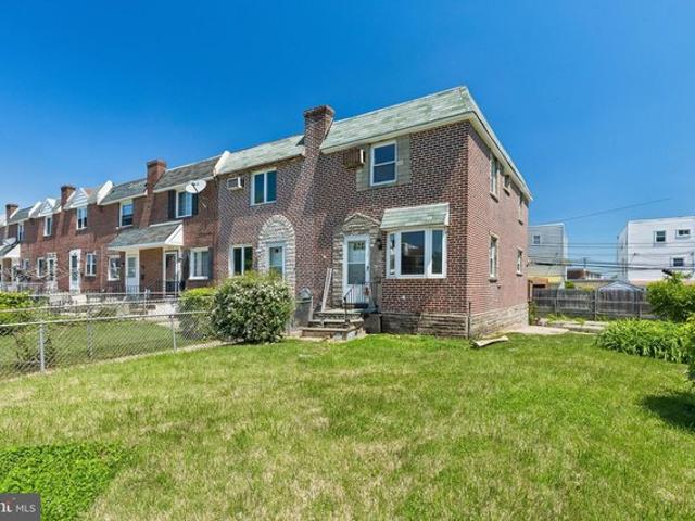 819 Grant Rd, Folcroft, PA 19032