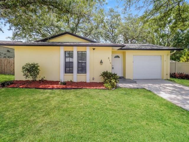 819 Greenfield Dr, Palm Harbor, FL 34684