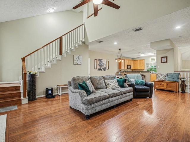 819 Davis Road