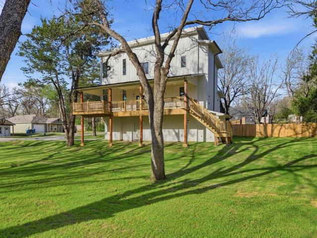 819 Dubois St, Denison, TX 75020 | MLS #21221 | Compass