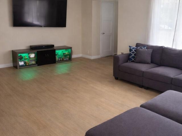 819 E 85th St, Los Angeles, CA 90001 | MLS #FR26071 | Compass