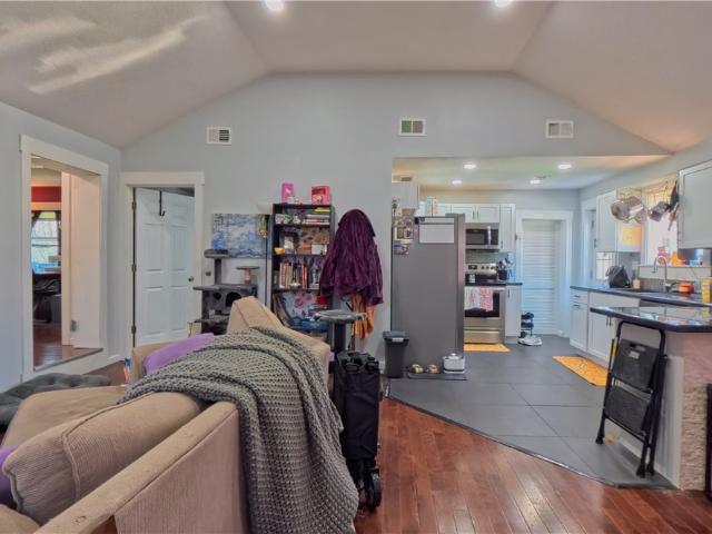 819 Fairfield Avenue