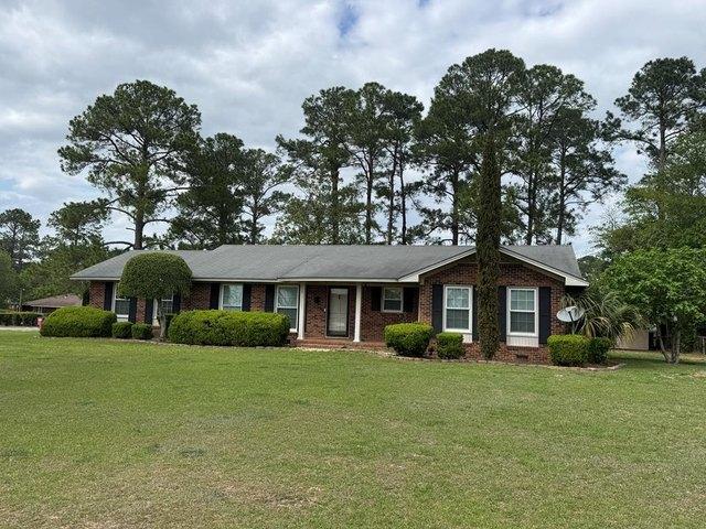 819 Florida Dr, Tifton, GA 31794