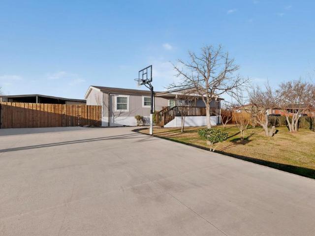 819 Hoss Rd, Sanger, TX 76266 | MLS #21186 | Compass