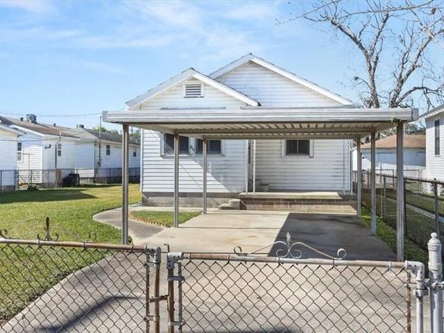 819 Hancock St, Gretna, LA 70053