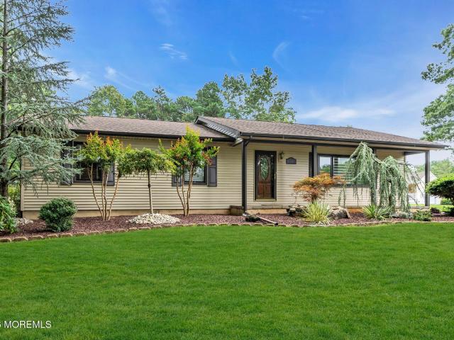 819 Harmony Road