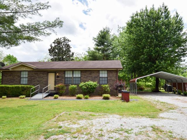 819 Hwy 52E