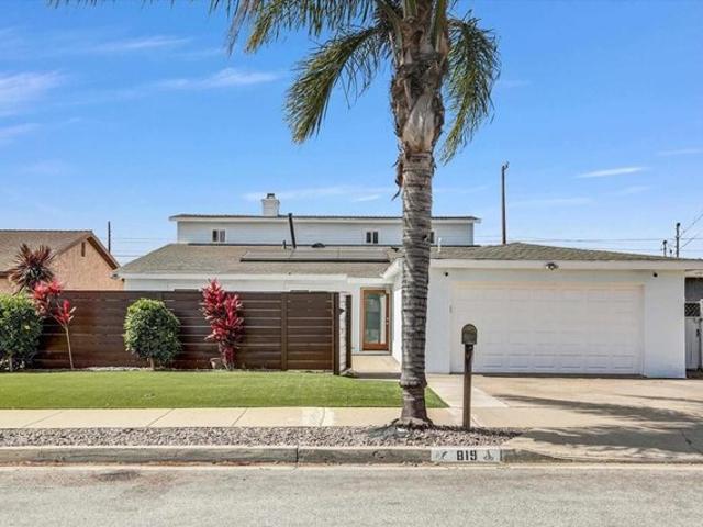 819 Iris Ave, Imperial Beach, CA 91932