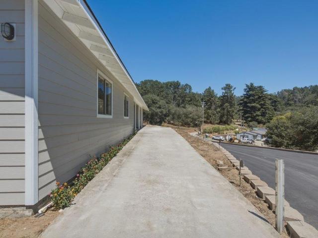 819 Lewis Road