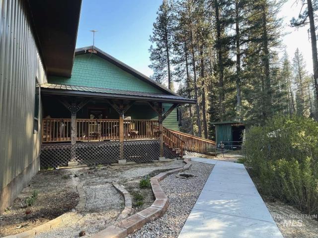 819 Middlefork Rd