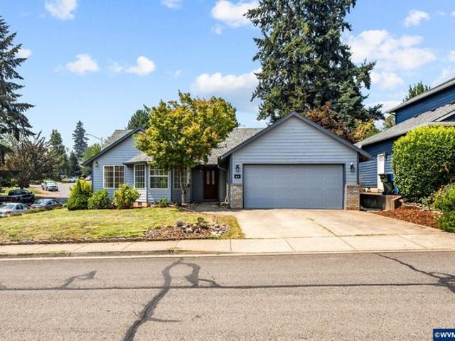 819 Mule Deer St NW, Salem, OR 97304