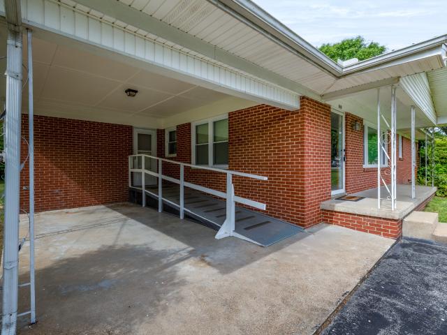 819 Murrey Dr