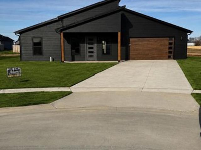 819 N Allen St, Centralia, MO 65240