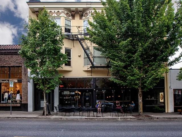 819 NW 23rd Ave 1 Bedroom Apartment for Rent at 819 Nw 23rd Ave, Portland, OR 97210 Northwest District