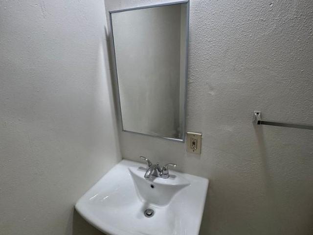819 S Cypress Ave 1 Bedroom Apartment for Rent at 819 Cypress Ave, Santa Ana, CA 92701 Eastside