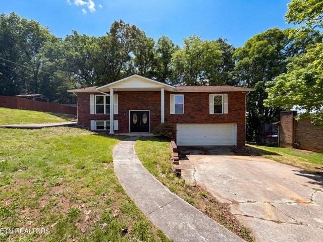 819 Scenic Cir, Seymour, TN 37865