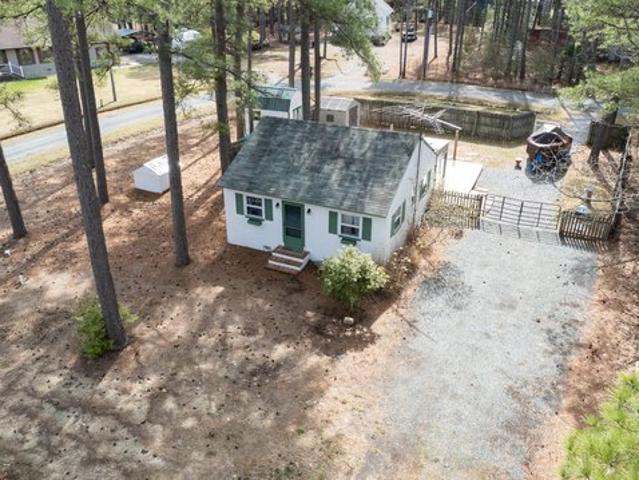 819 Seabreeze Rd, Cambridge, MD 21613