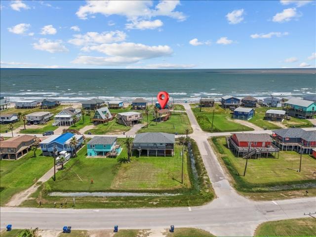 819 Seashell Dr, Surfside Beach, TX 77541 | MLS #70401