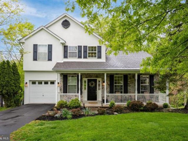 819 Sunnyside Ave, Audubon, PA 19403