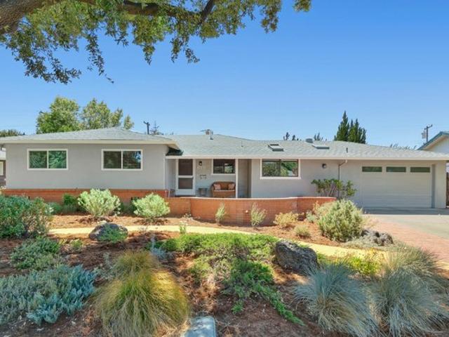 819 Sycamore Ln, Davis, CA 95616