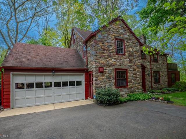 819 Pardee Ln, Wyncote, PA 19095