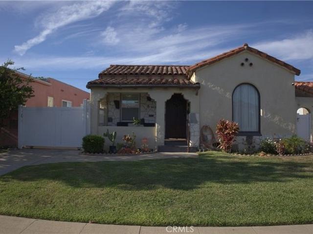 819 W 102nd St, Los Angeles, CA 90044