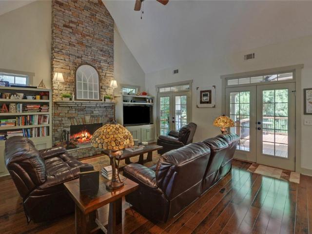819 Tranquility Lane