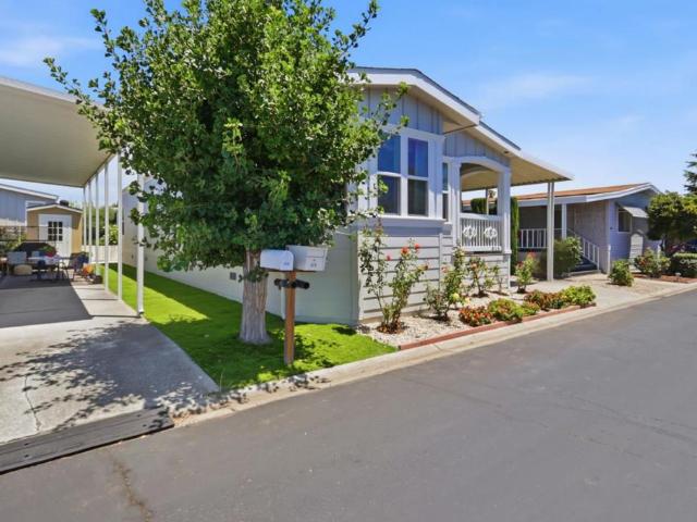 819 Villa Teresa Way 819
