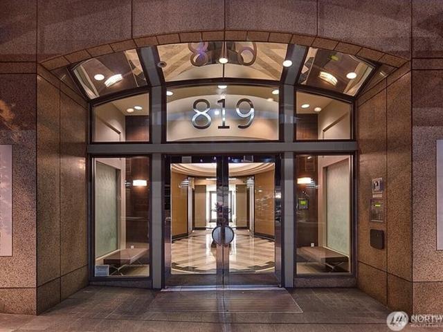 819 Virginia St Unit 2208, Seattle, WA 98101