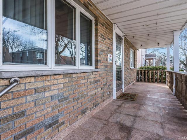 81 43 nd Street