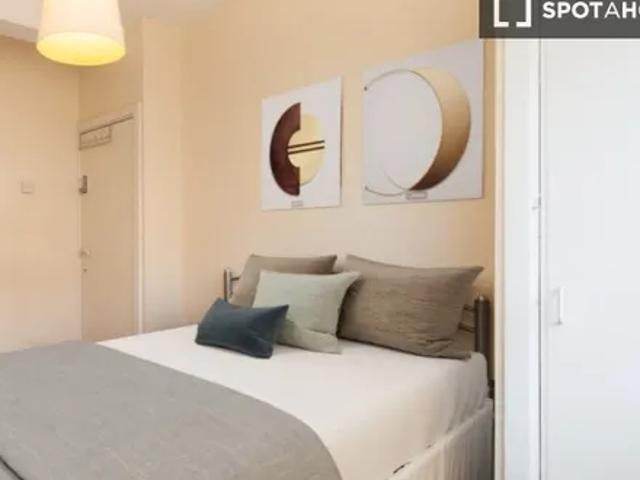81 141 Sweeney Crescent, Bermondsey Village, London, SE1 2DY, United Kingdom | Room for rent #3426042 | Rentberry
