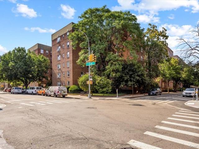 81 15 35th Ave Unit 6B, Jackson Heights, NY 11372