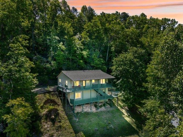 81 Trinity Dr, Murphy, NC 28906
