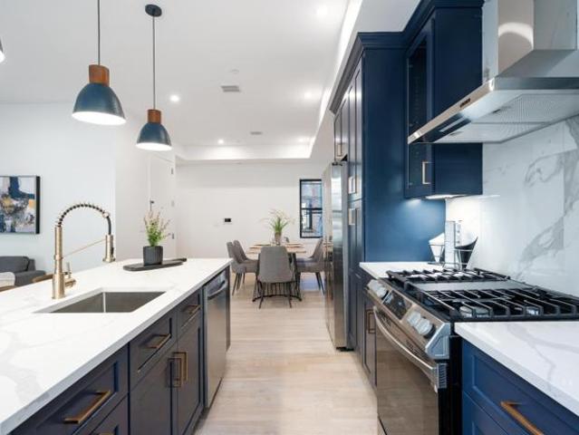 81 Van Reypen St #3, Jersey City, NJ 07306
